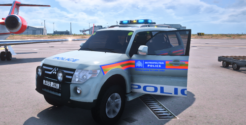 Met Police ARV Shogun (Jam Sandwich) (Airport) - UK / British ...